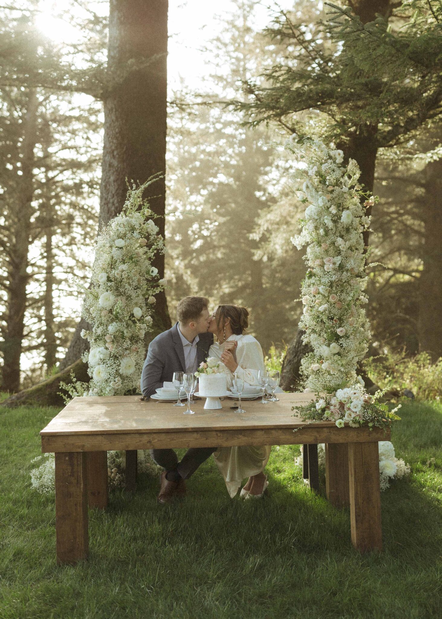 Luxury Crook Point Elopement - meganschukei.com