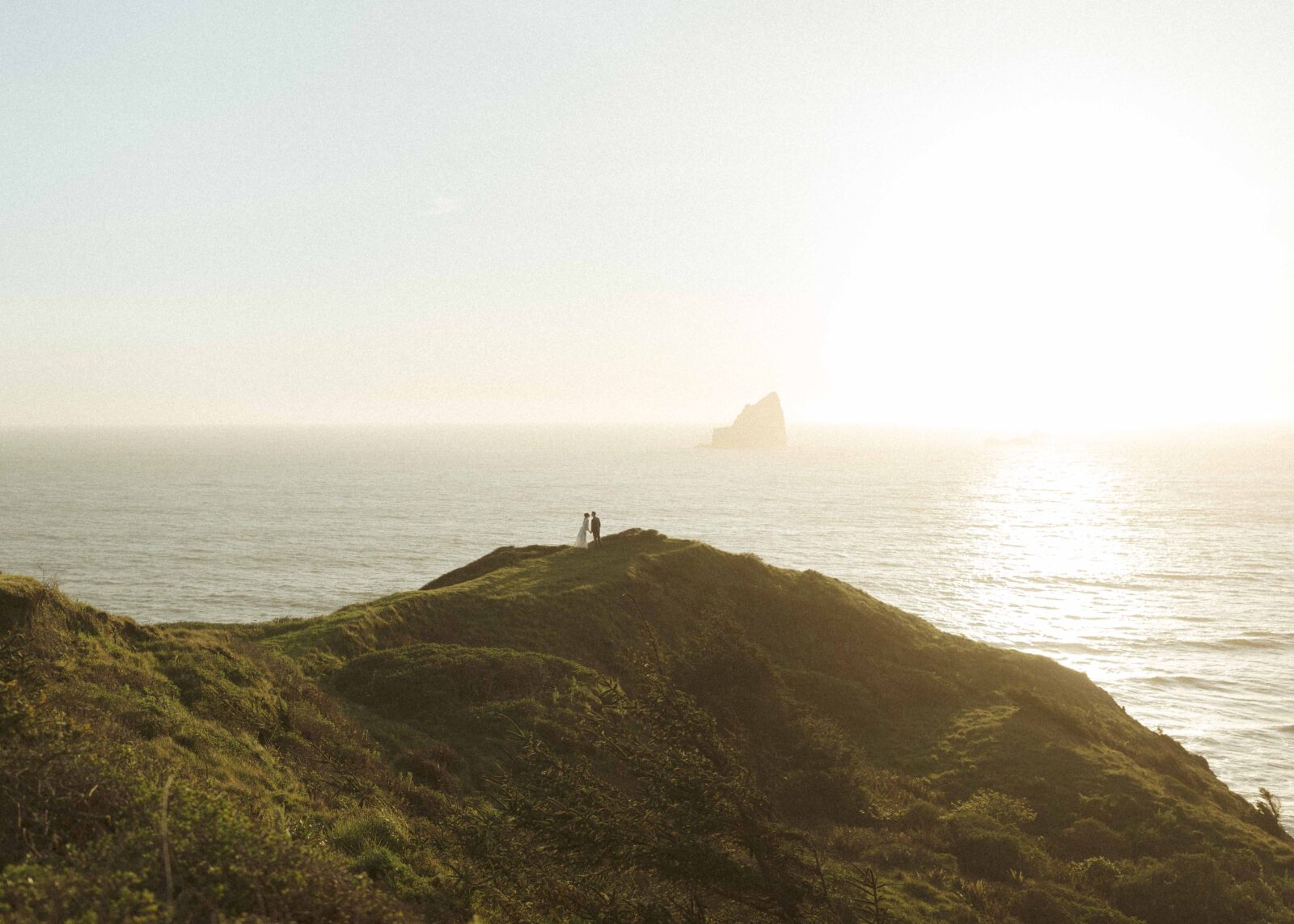 Luxury Crook Point Elopement - meganschukei.com